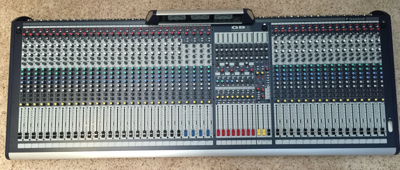Proworkshop Gear: SOUNDCRAFT GB8-40 MIXING CONSOLE