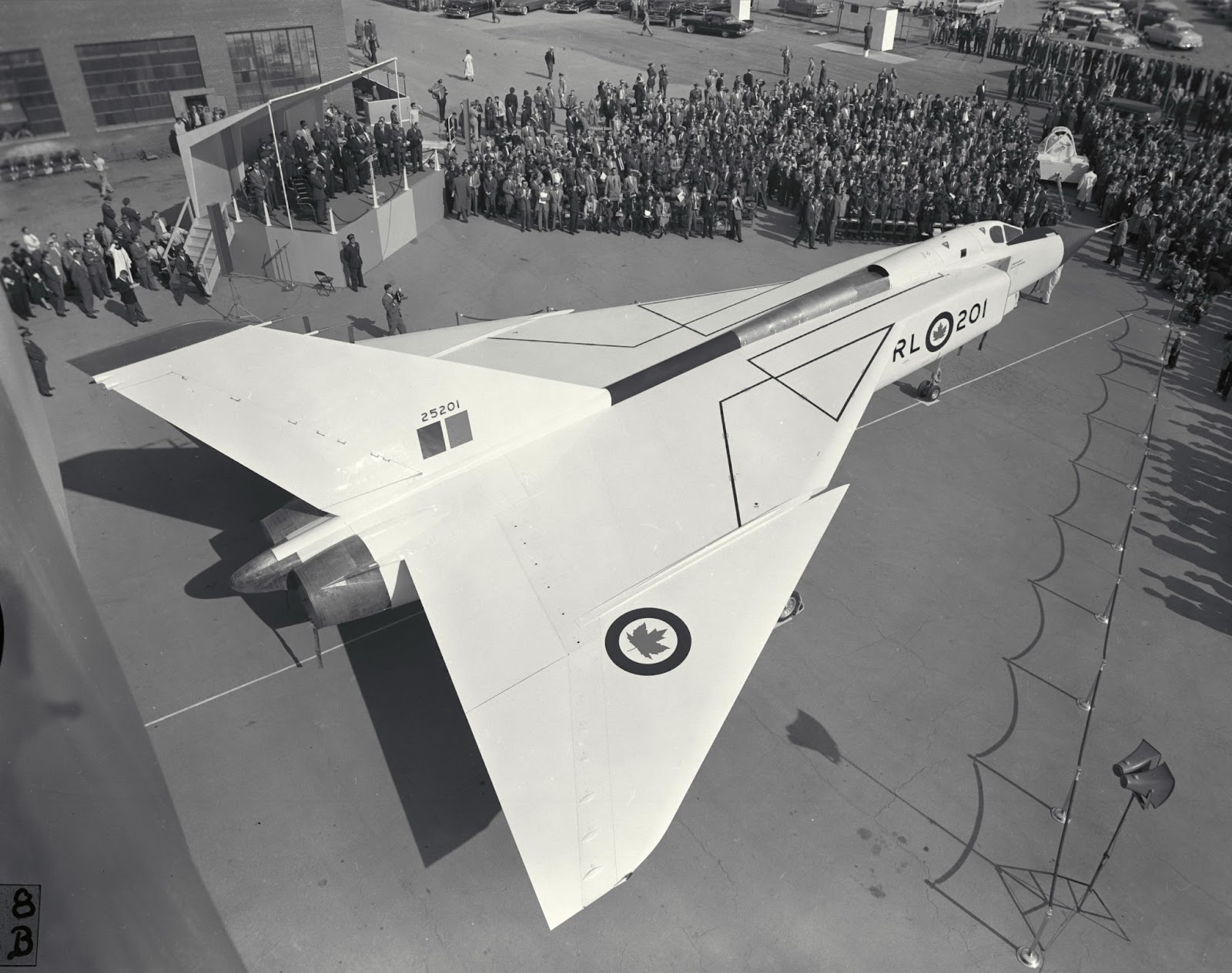 Des pilotes et des avions.: Avro Arrow Canada