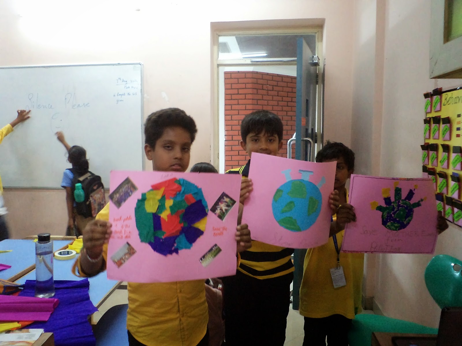 Oakridge International School, Newton Campus: Paper Collage