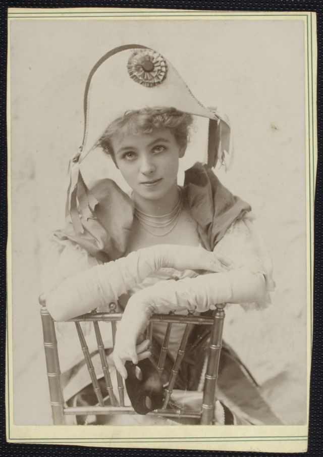 35 Amazing Portrait Photos of Maude Adams, the Most Famous American ...