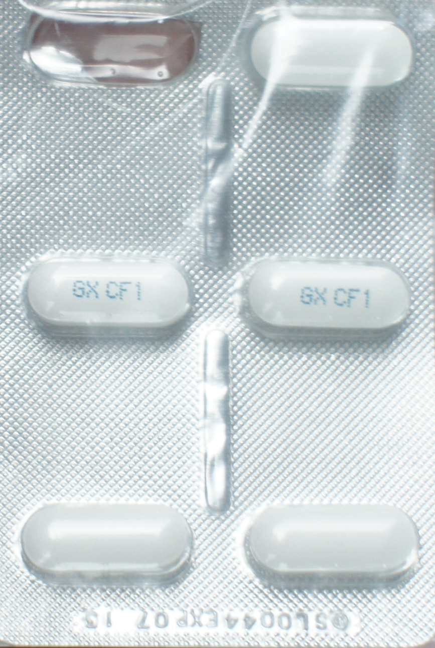 單純性皰疹的治療，GSK 祛疹易＆熱威樂素乳膏劑＆Viru-Merz Serol 麥斯克濾 @ 小短腿趴趴走