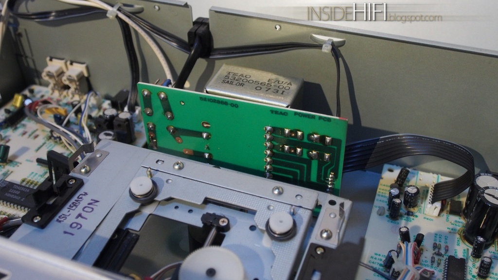 Inside Hi-Fi: Teac CD-Z5000