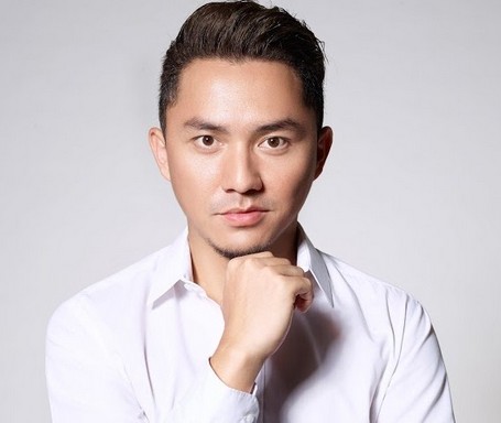 Biodata Aktor Tampan Ananda Omesh Terbaru dan Terlengkap