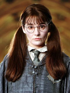 THE GRANDMA'S LOGBOOK ---: MYRTLE WARREN & THE PSYCHOLOGICAL HEALTH RISKS