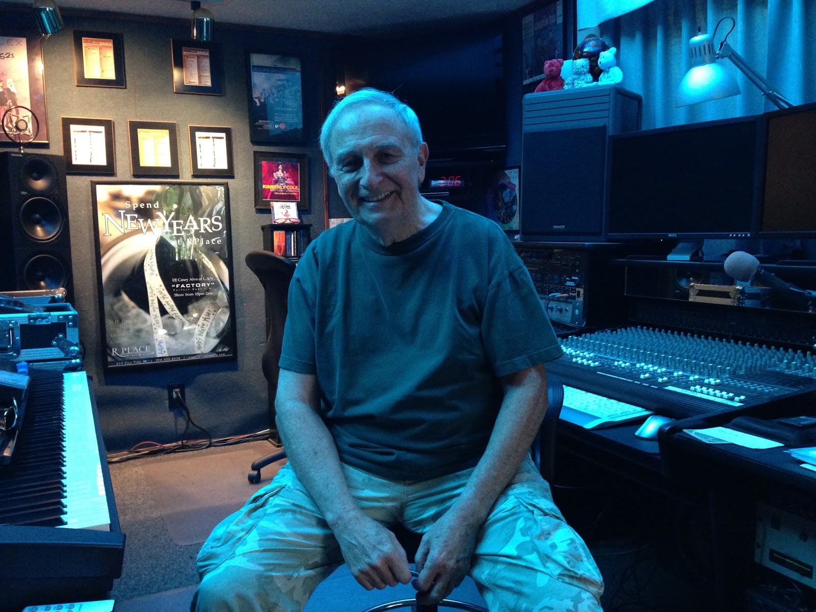 The Battle For Art!: HAPPY BIRTHDAY, ANDREW BELLING!