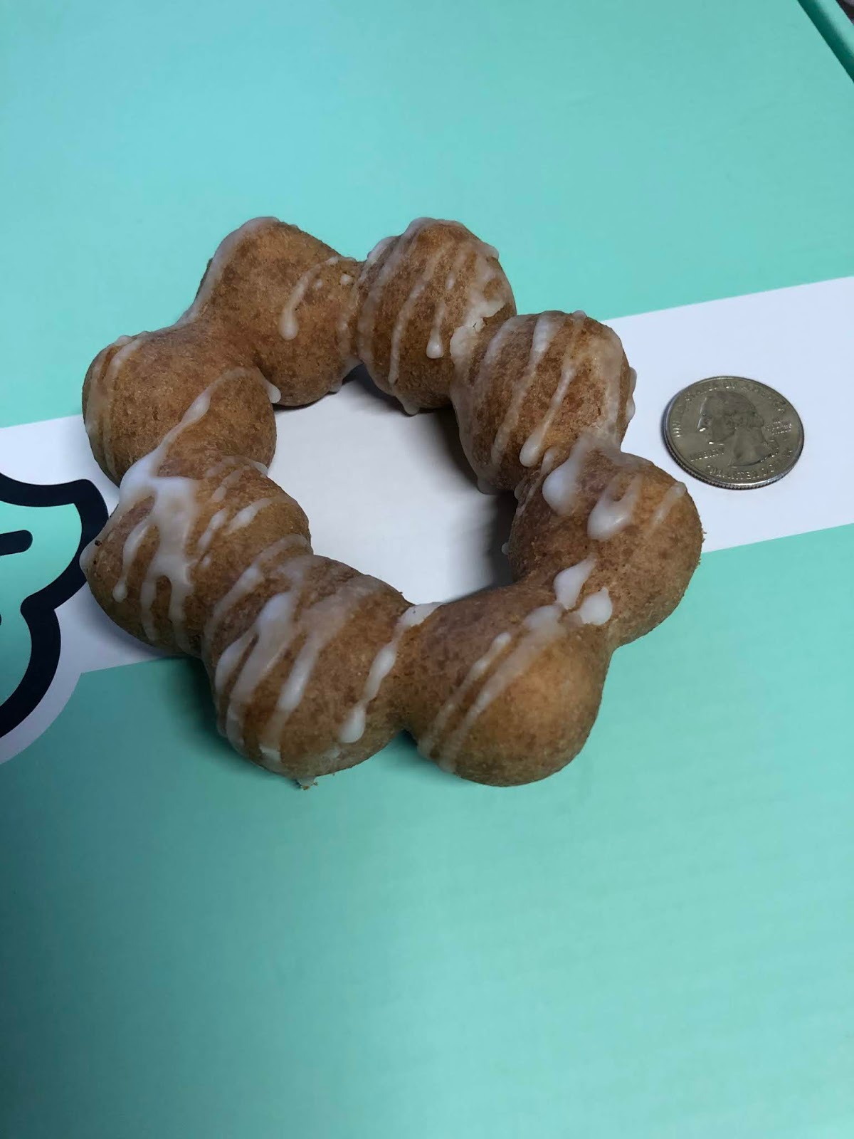 Meemoez Eats Many Desserts!: Dochi Review - Squishy soft mochi donuts!