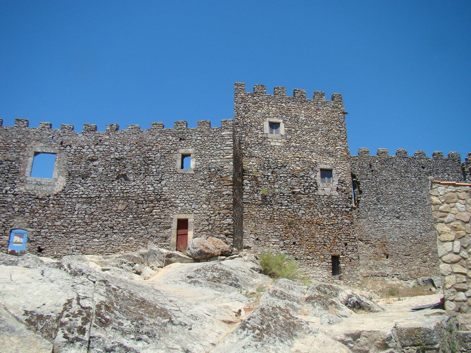Castillos Españoles: CASTILLO DE MONTÁNCHEZ - CÁCERES