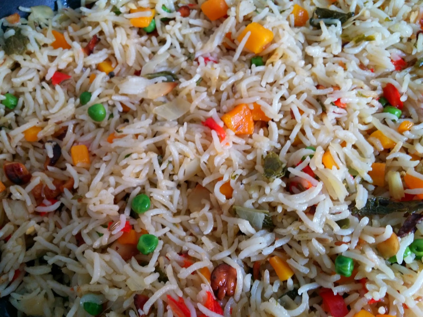 Just for Foodies!!: Shahi vegetable pulao with nawabi curry