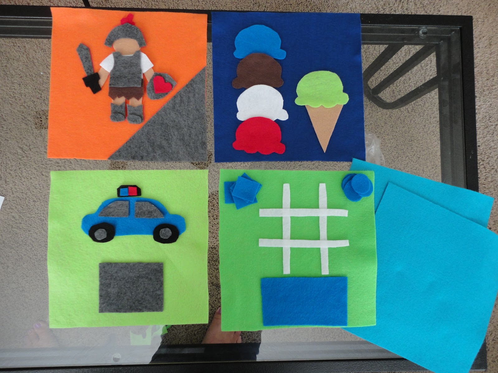 Living.Life.And.Loving.Every.Second: DIY Felt Book