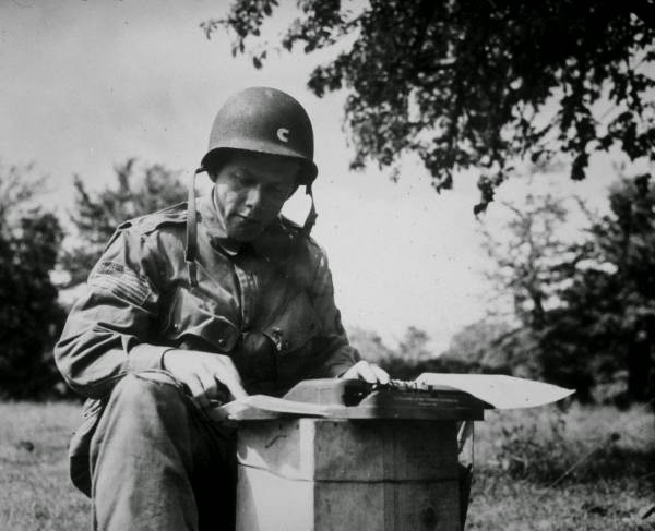 oz.Typewriter: D-Day and Typewriters