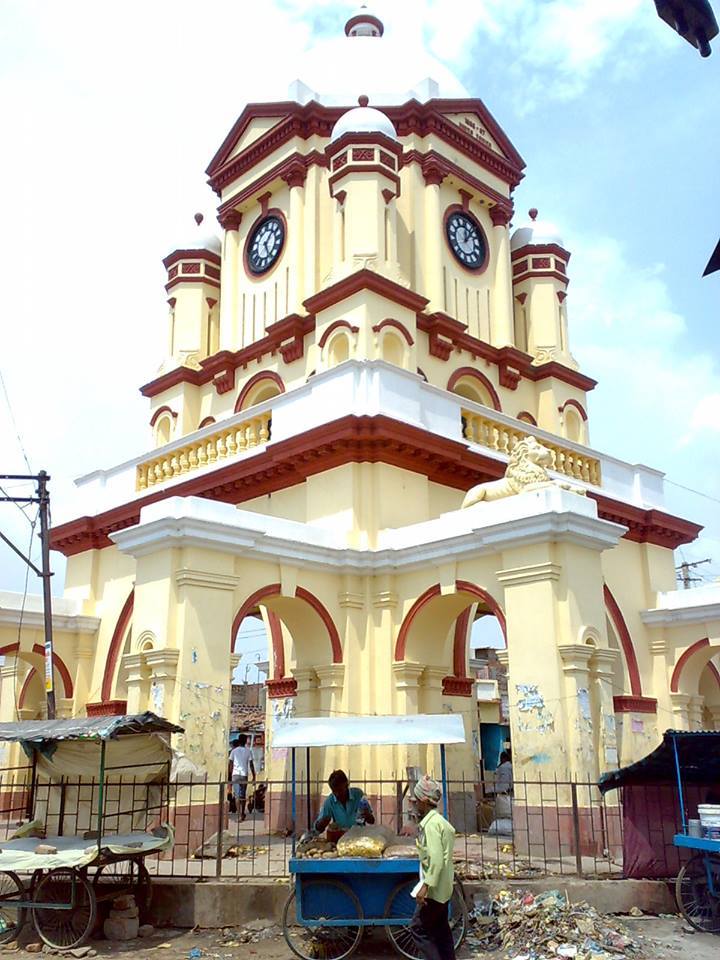 गिद्धौर का ऐतिहासिक मिंटो टावर बना उपेक्षा का शिकार