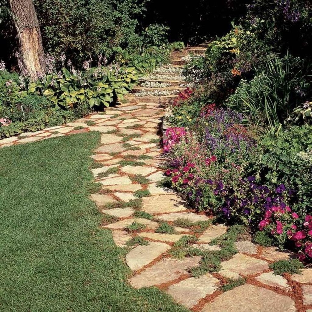 35 Inspiring Stepping Stone Pathway Decor Ideas For Your Garden