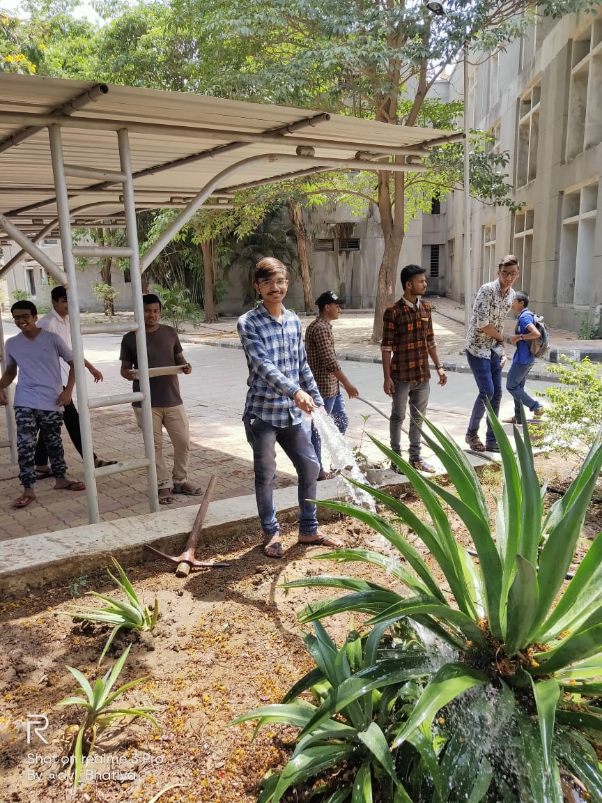 100 Points Activity GEC Valsad.