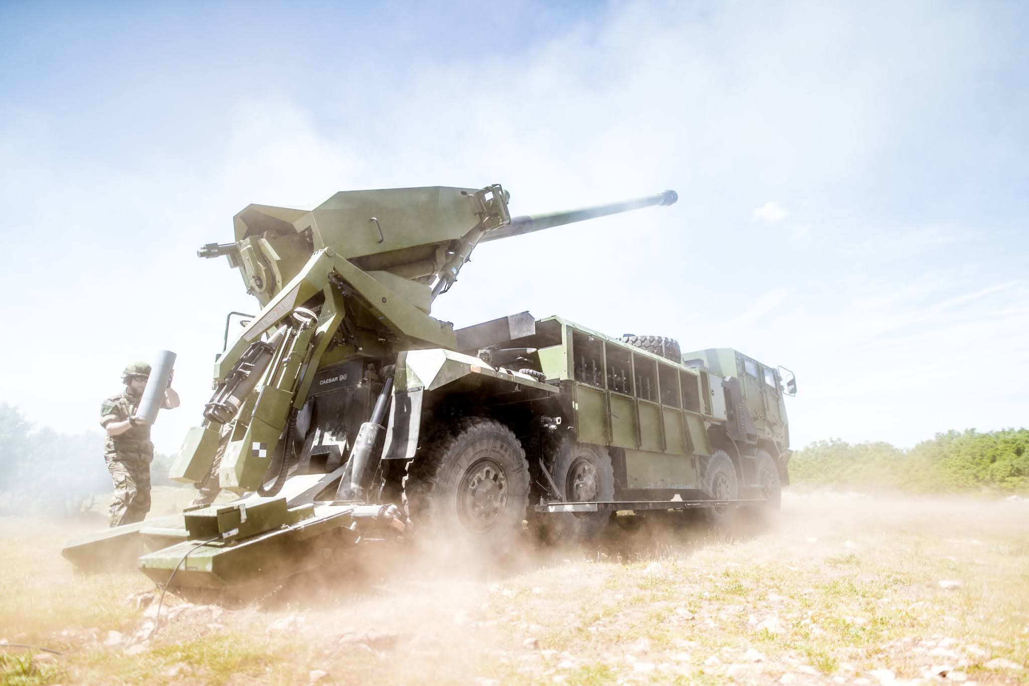 AAG_th บันทึกประจำวัน: Nexter ฝรั่งเศสเสนอเสนอปืนใหญ่อัตตาจรล้อยาง ...