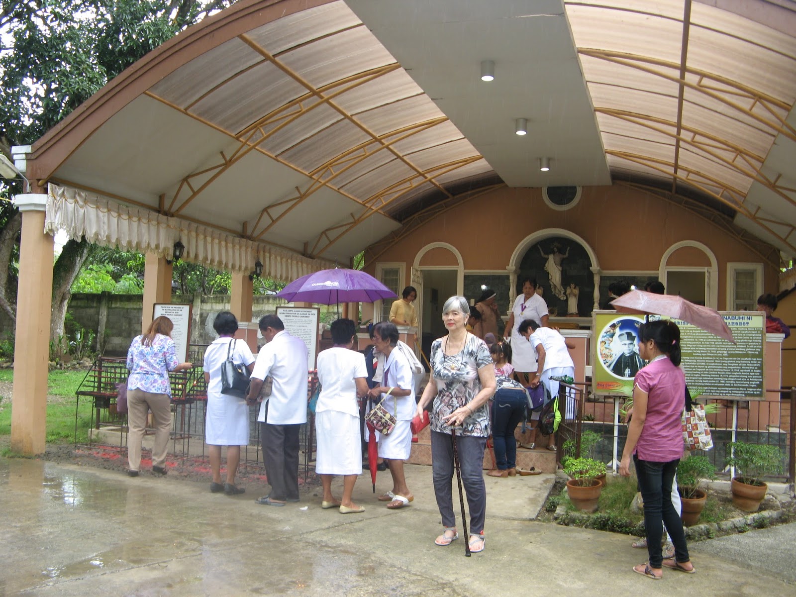 TRAVELS (and more) WITH CECILIA BRAINARD: Promoting the Beatification ...