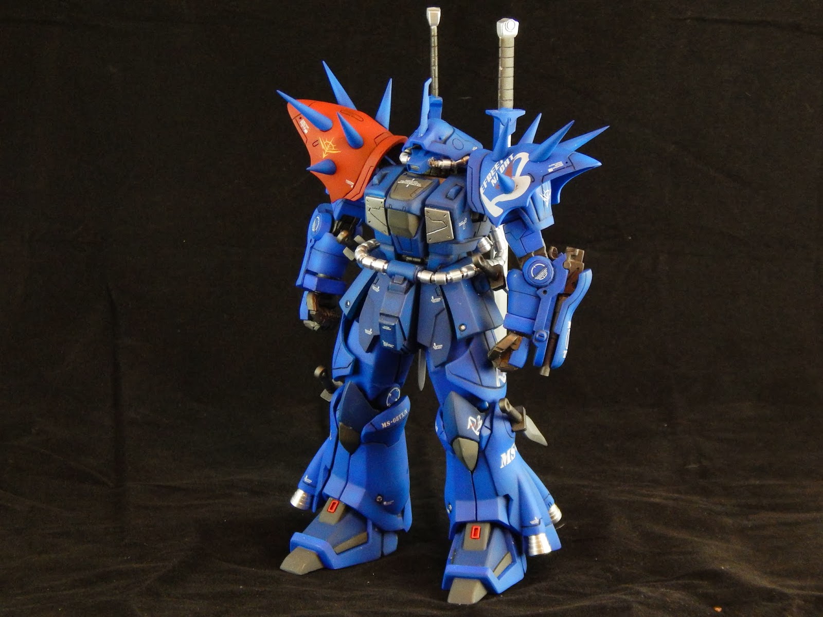 Gundams with Justinius: Master Grade Efreet Nacht Completed Gallery