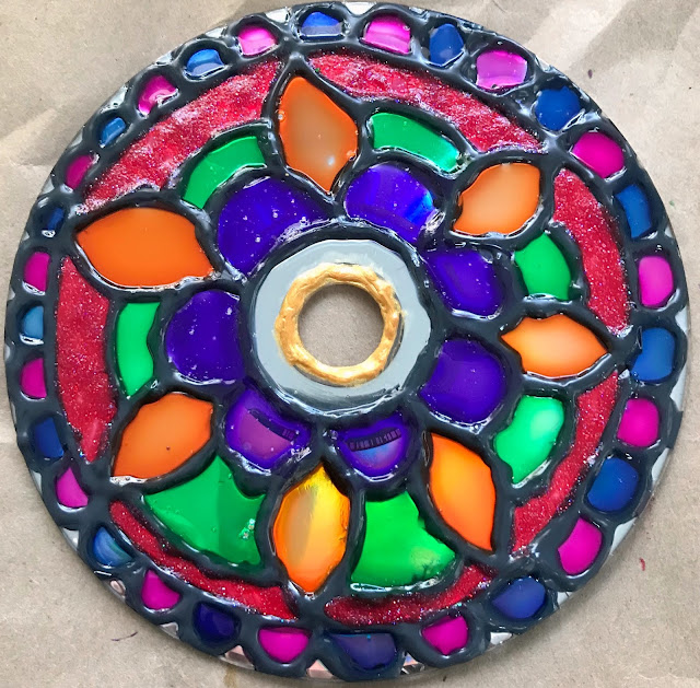 Create With Mom: Glass Painting on CDs
