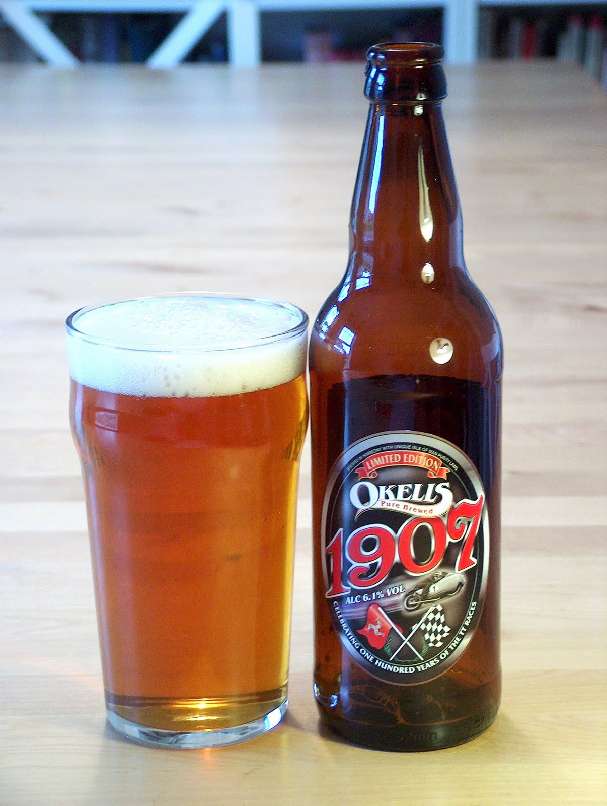 The Bottled Beer Year: Day 117, Beer 117 - Okell's "1907"