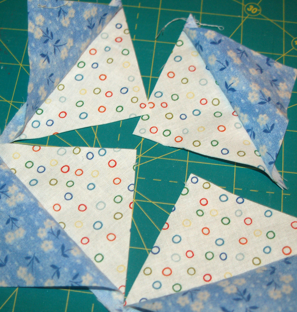 Stitchnquilt: The Making of a Pinwheel Square