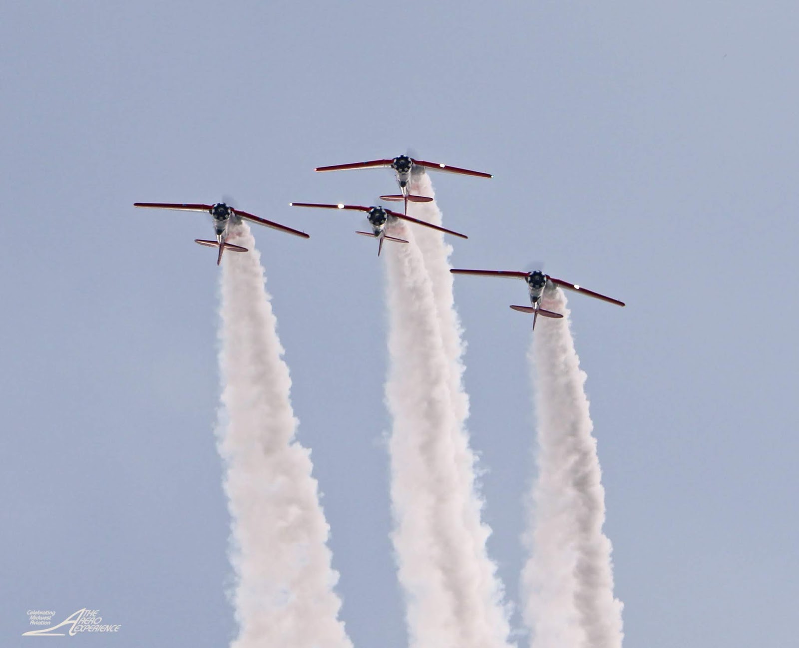 The Aero Experience: EAA AirVenture Oshkosh 2019: Airshows - Aeroshell ...