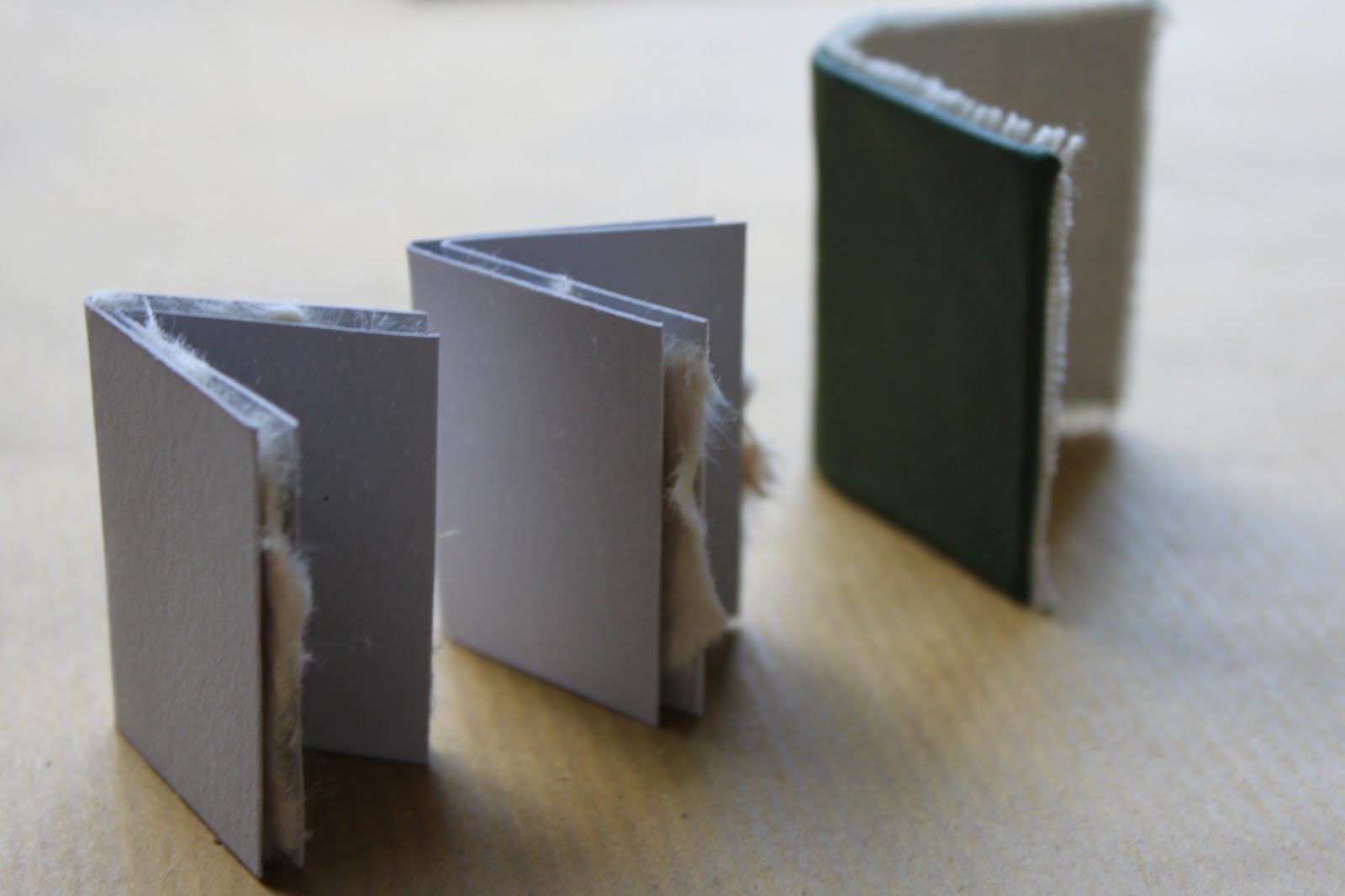 Crafty Bitz : Tutorial - How to make an Altered matchbox book cover ...