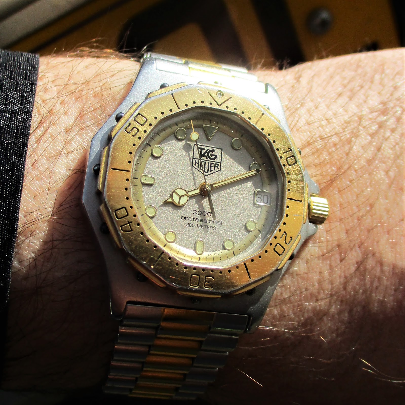 TAG HEUER ENTHUSIAST: GALLERY: TAG Heuer 3000 Series Quartz Watch