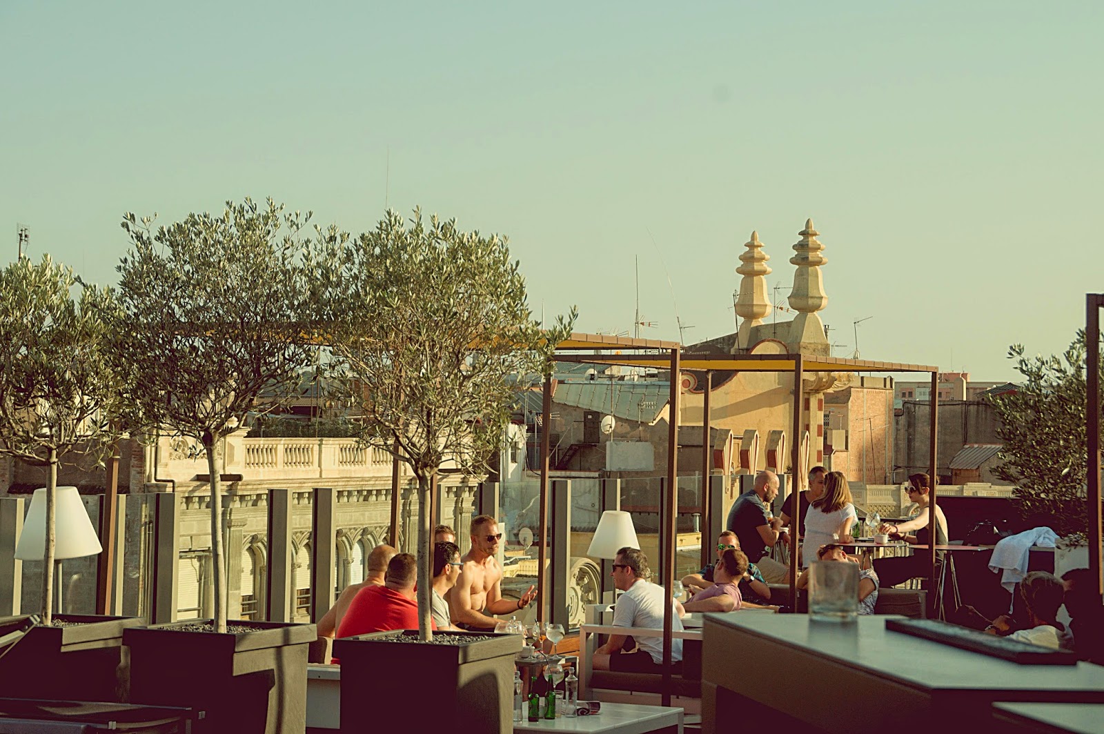 La Florinata: En la Ciudad 'Especial Terrazas': Axel Hotel Barcelona ...