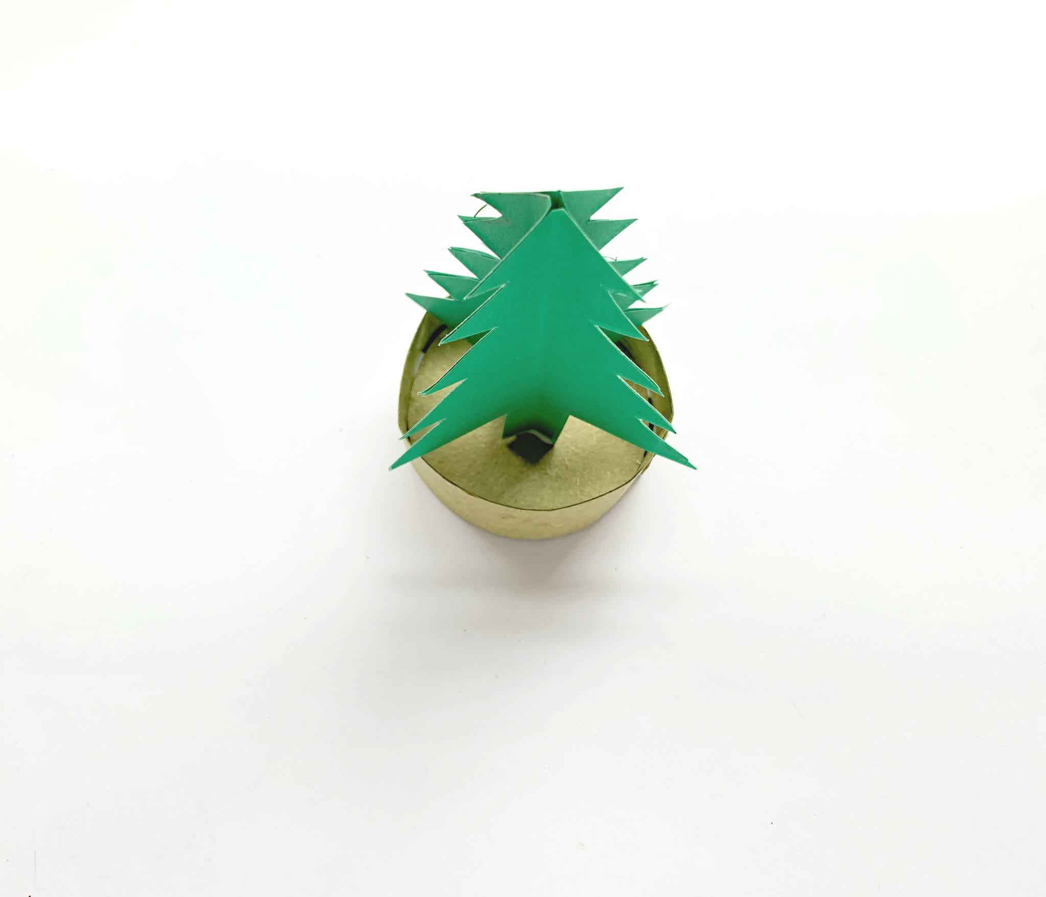 Fun and Easy 3D Paper Christmas Tree Craft for Kids to Make {with FREE ...