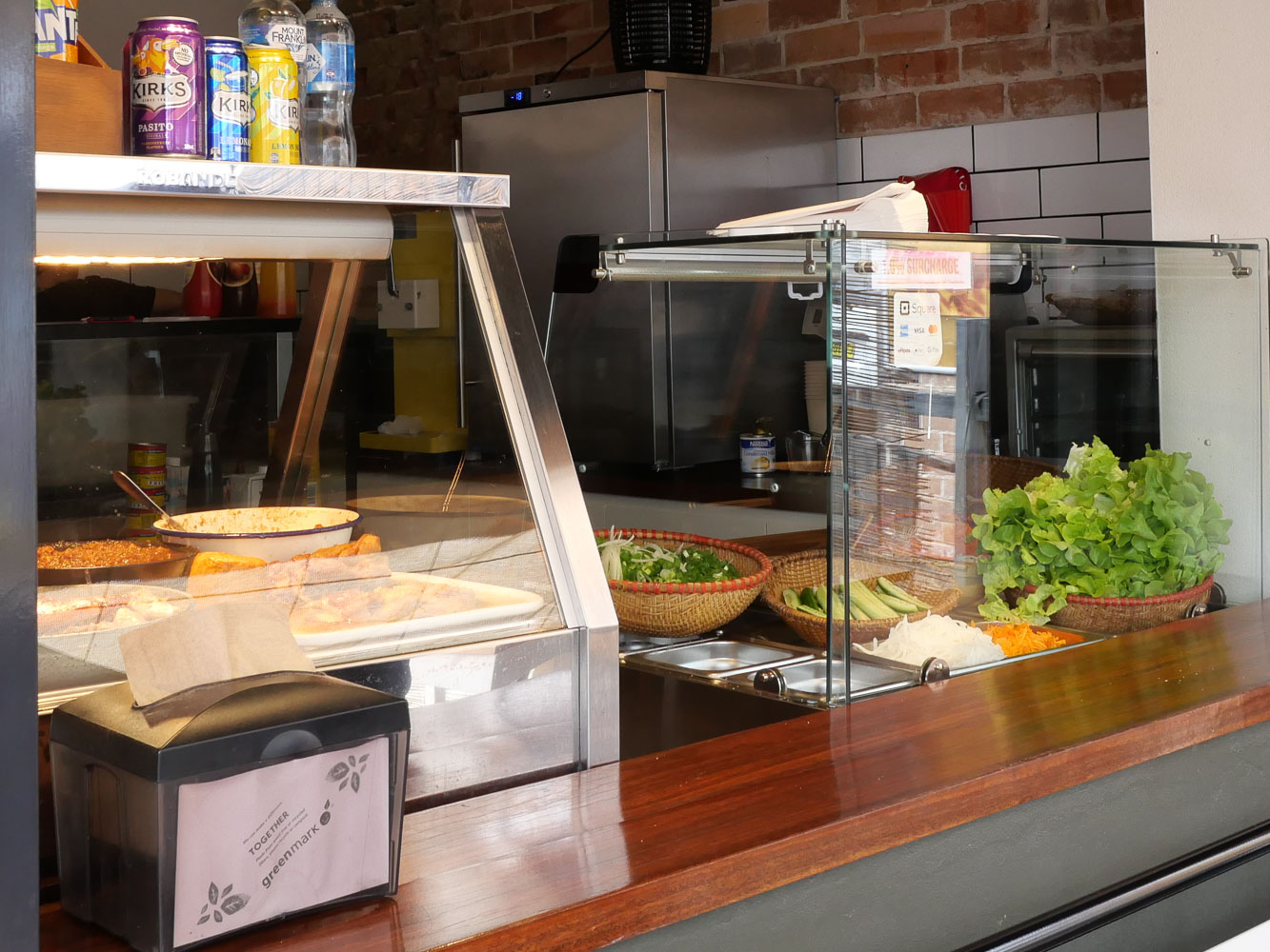 B-Kyu: Alex 'N' Rolls ~ Vietnamese Street Food, Marricvkille