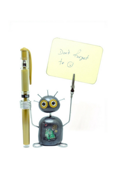Note Robot: An Original Desk Companion and Organizer