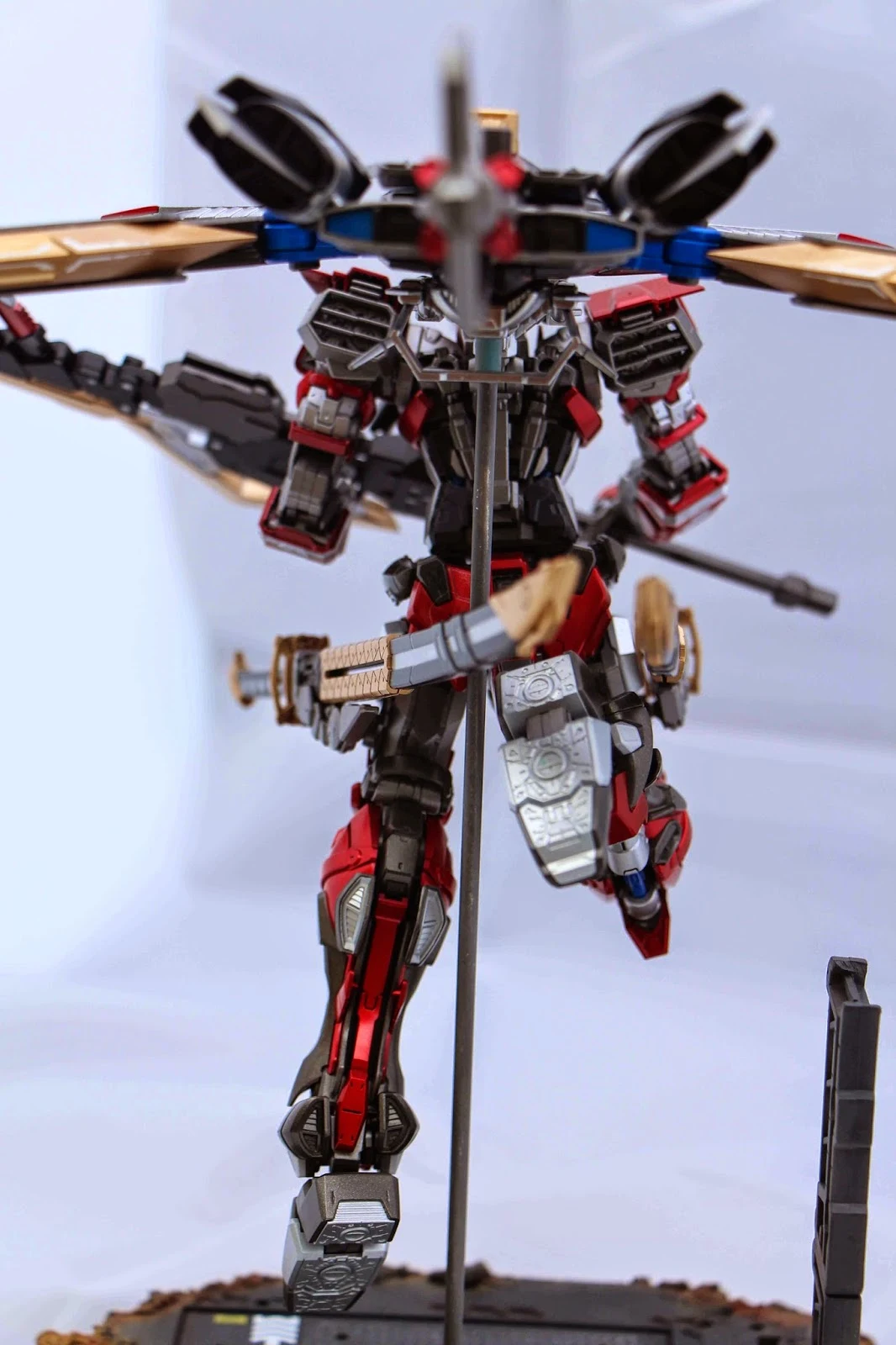 Custom Build: 1/100 Astray Blood Armor Ver. SF