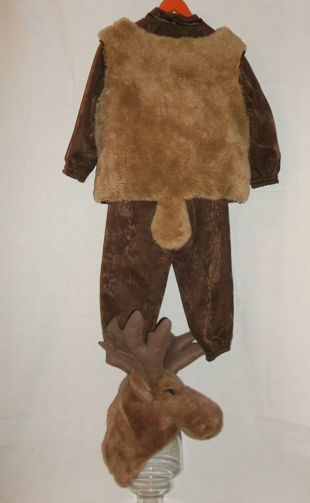 COSTUME MICHI MANOLE: Costume pentru copii: urs, ren, vulpe