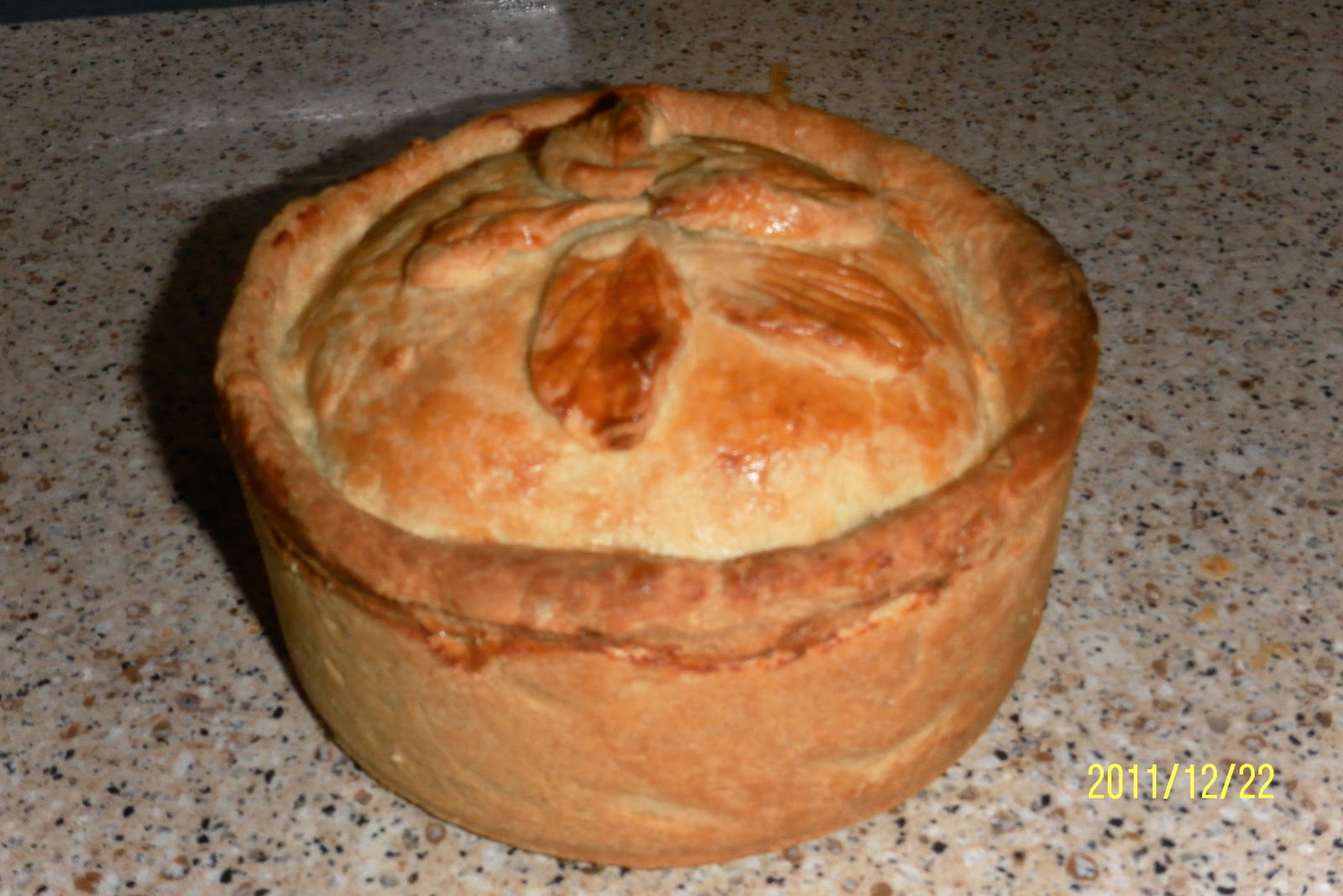 FLOWER POT KITCHEN: BRAISED RABBIT PIE IN A WHITE WINE & CREAM VELOUTE