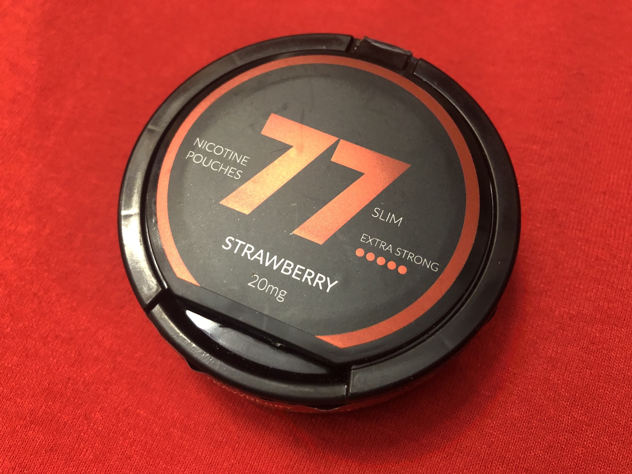 77 Nicotine Pouches: Strawberry - Review. 23 November 2020.