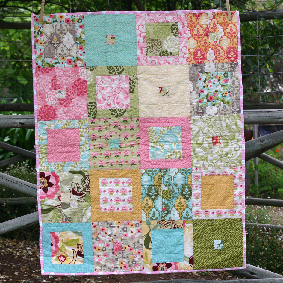 Kate Henderson Quilts: Through the Square Window