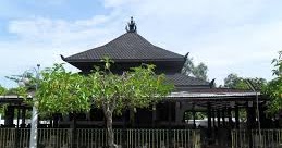 5 Tempat Wisata Di Kota Demak Yang Terkenal - Top Travelling Indonesia