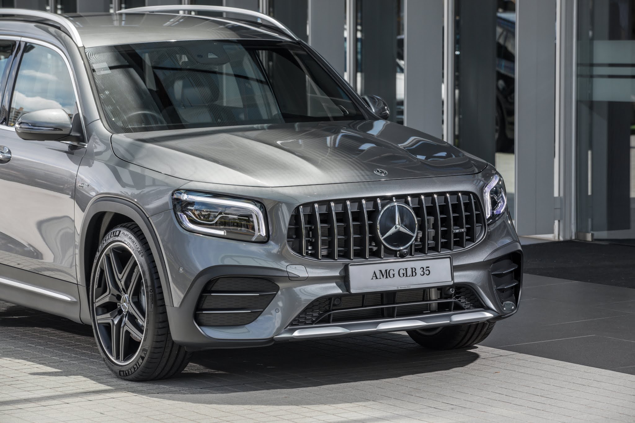 Motoring-Malaysia: The 2020 Mercedes-AMG GLB 35 4MATIC is now available ...
