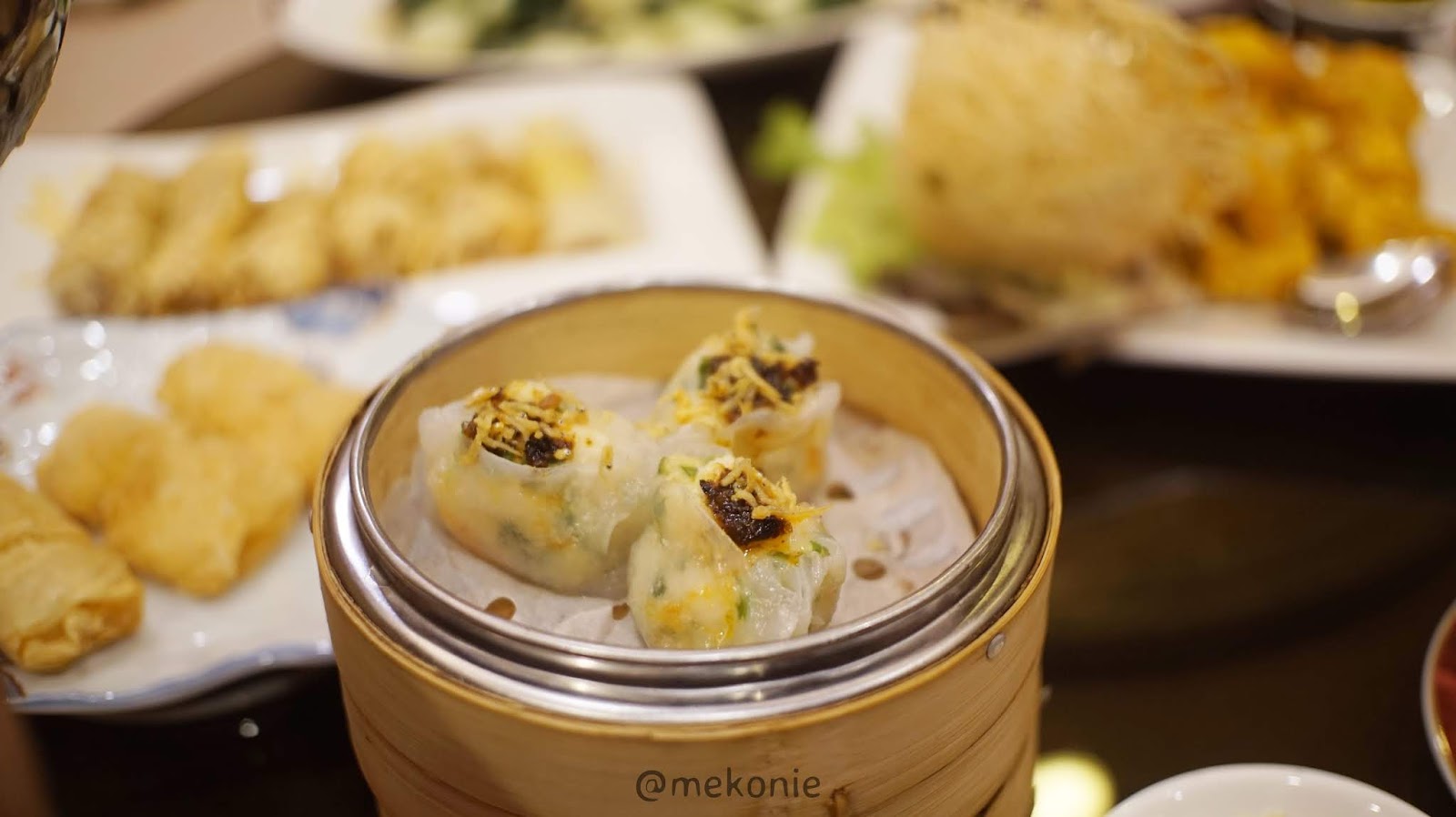 LUNCH DIM SUM DI DORSETT GRAND SUBANG @THE EMPEROR - Mek Onie
