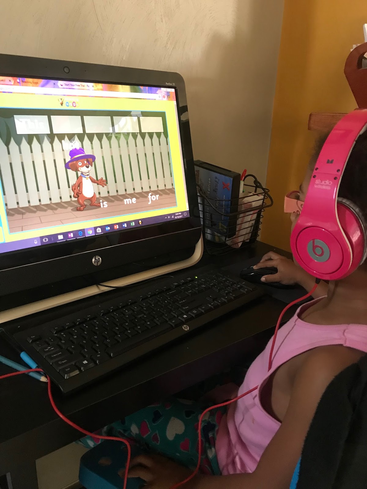 A Stable Beginning: Reading Eggs ~ a TOS review