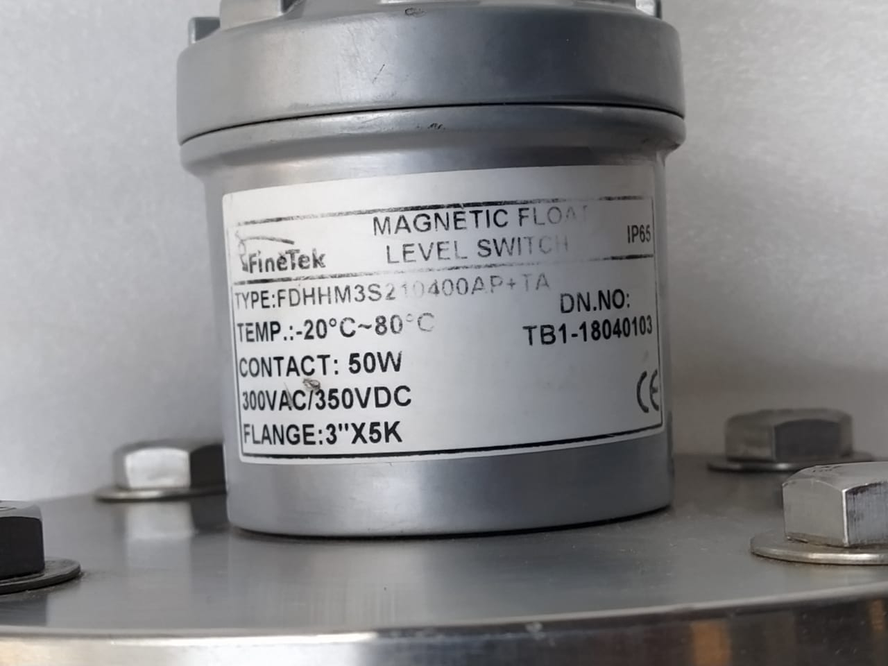 FINETEK FDHHM3S210400AP+TA MAGNETIC FLOAT LEVEL SWITCH FDHHM3S210400AP TA