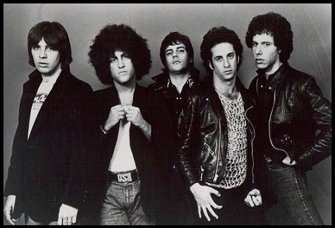 THE DICTATORS | Go Crazy Girl