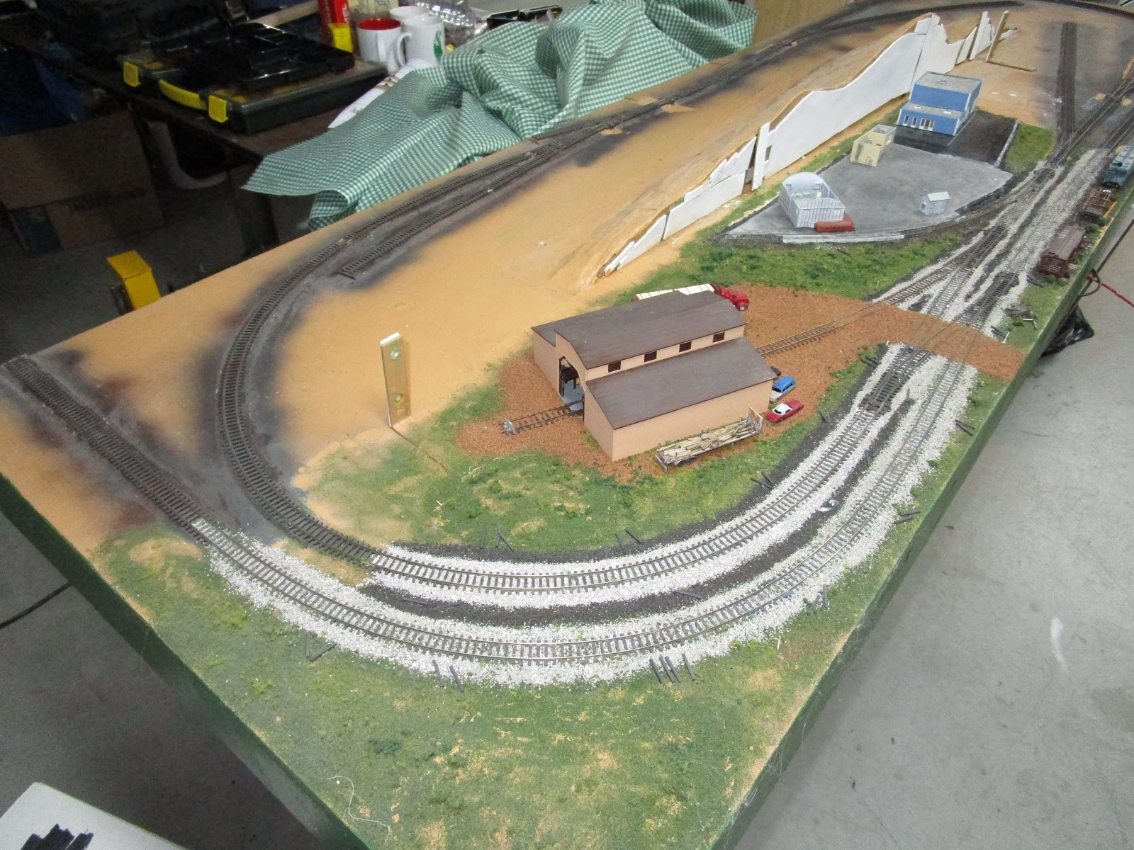 D & H "Colonie Main" layout: Tenth Anniversary of returning to HO scale