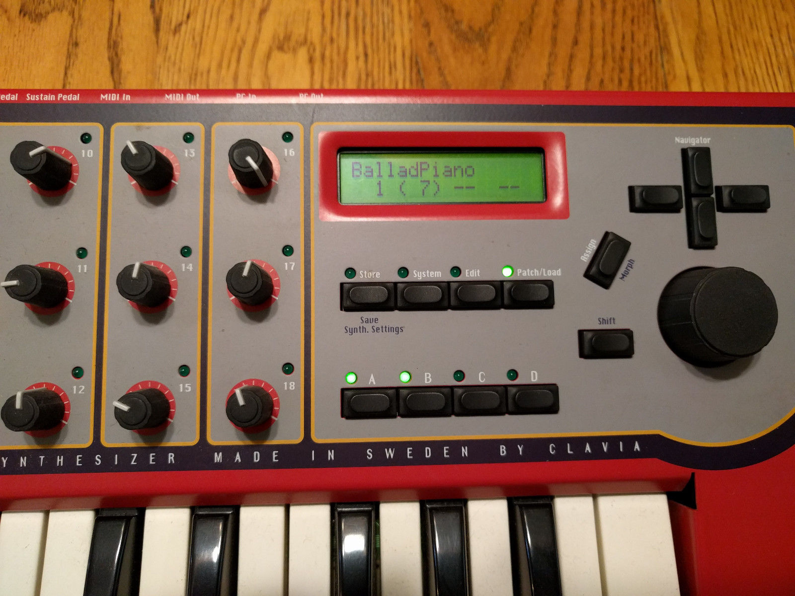 MATRIXSYNTH: Classic Nord Modular G1 Keyboard Synthesizer SN 99010745