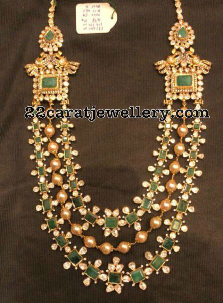 Emerald Set with Center Pearl String - Jewellery Designs