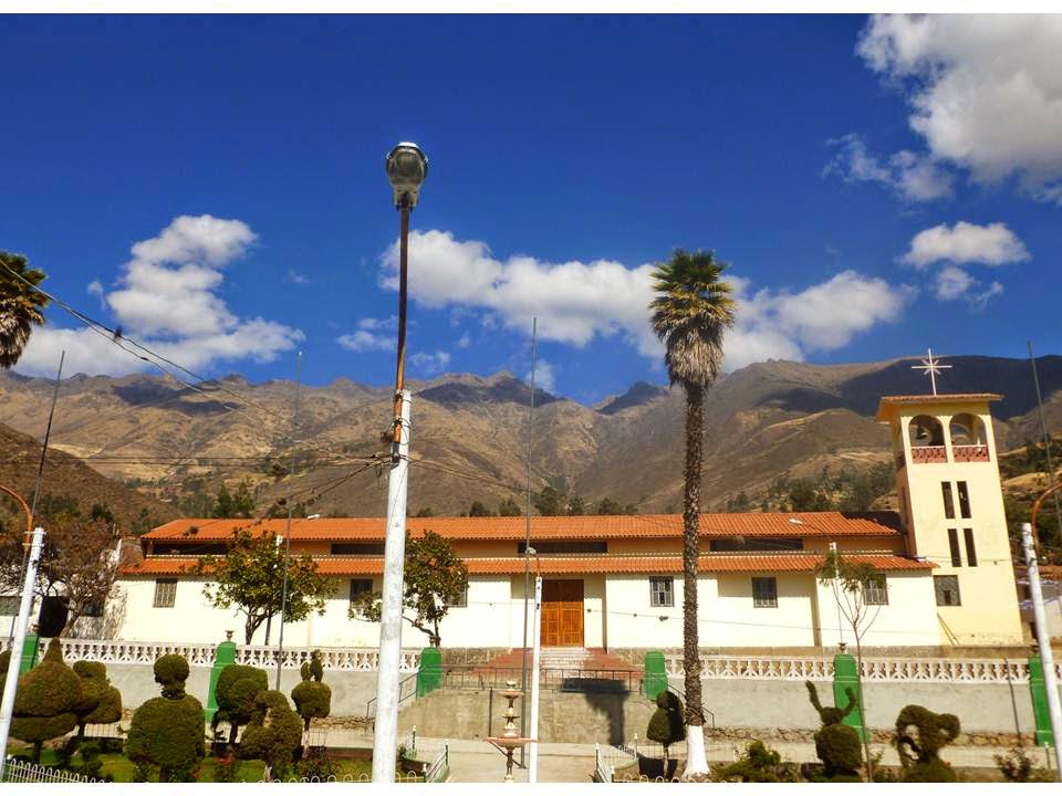 TURISMO EN EL PERU: HUATA HUAYLAS