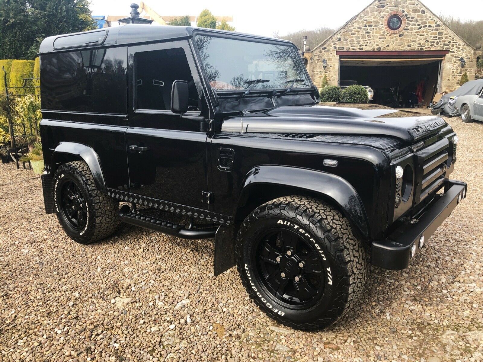 Landrover Defender: Land Rover Defender 90 tdci Black Edition
