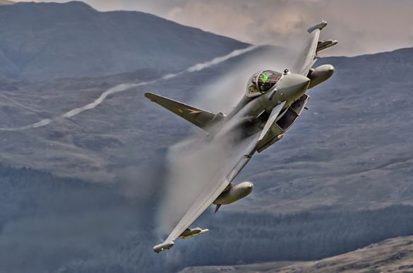 Military and Commercial Technology: Airbus pulls out of fighter-jet ...