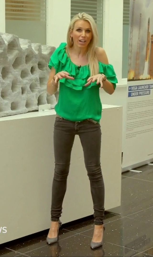 Lara Lewington - 26 Aug 19 - Click