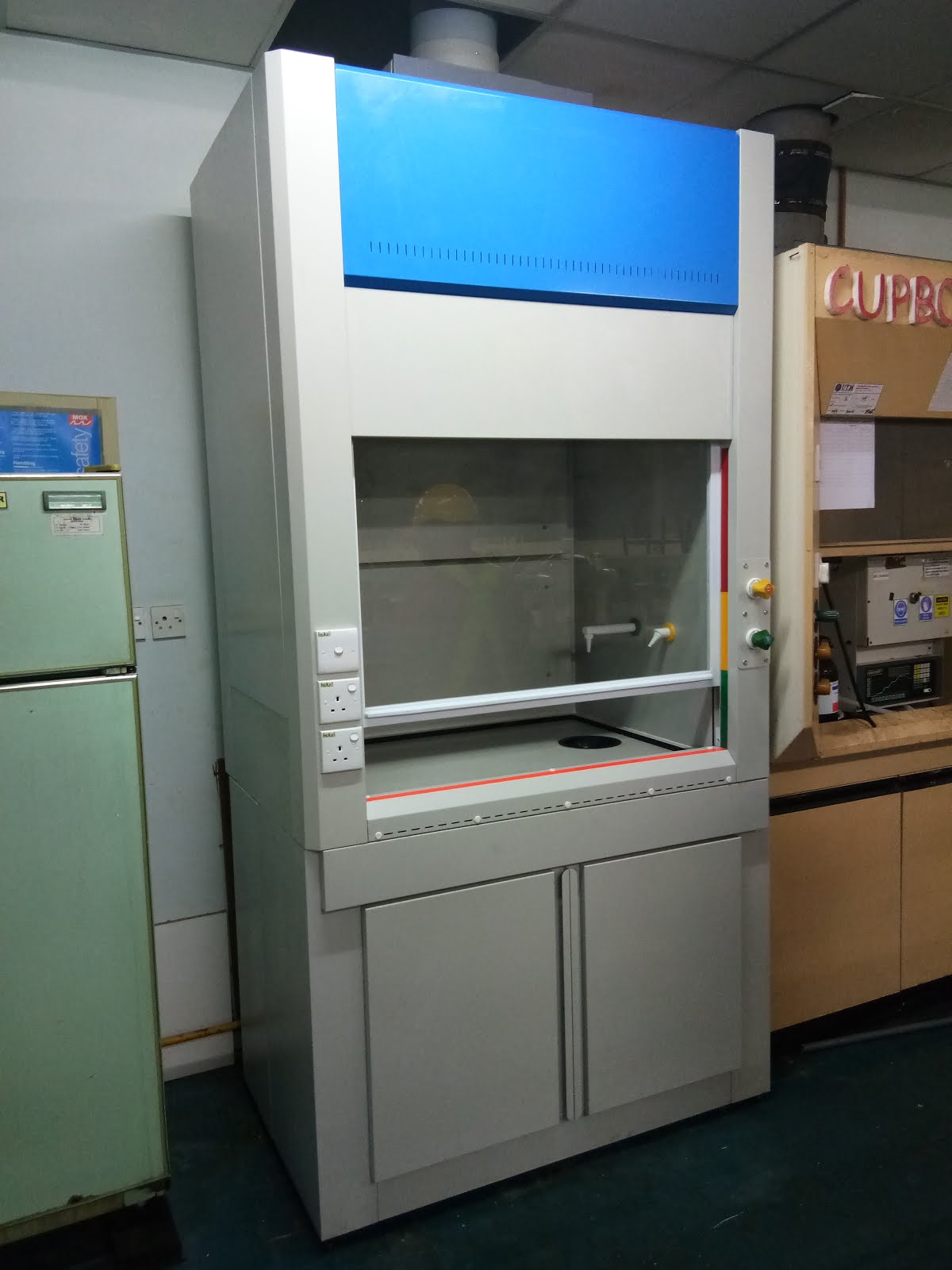 Baguih Noh: Penyelenggaraan Kebuk Wasap (Fume hood)