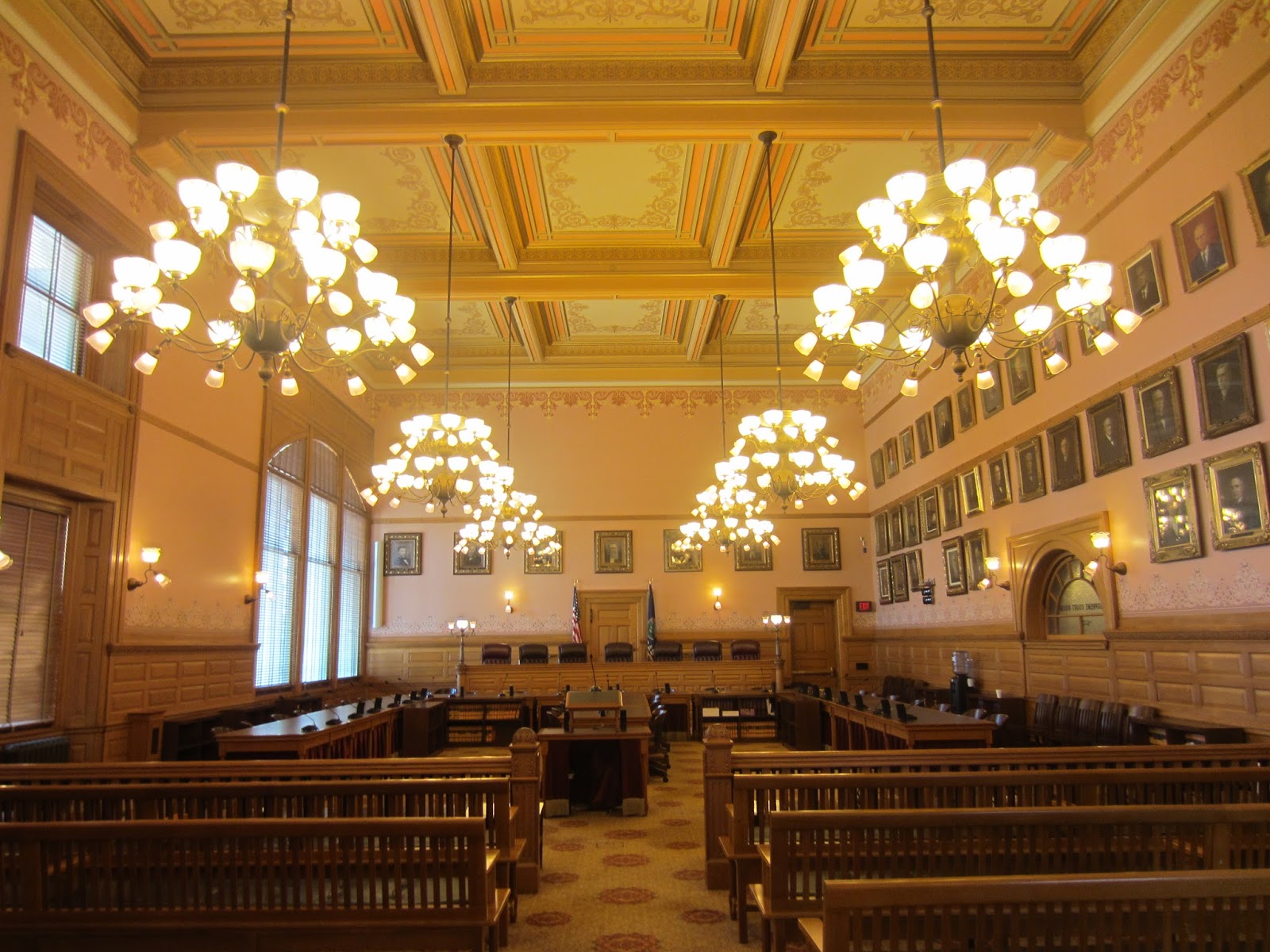 Souvenir Chronicles: TOPEKA, KANSAS: STATE CAPITOL BUILDING